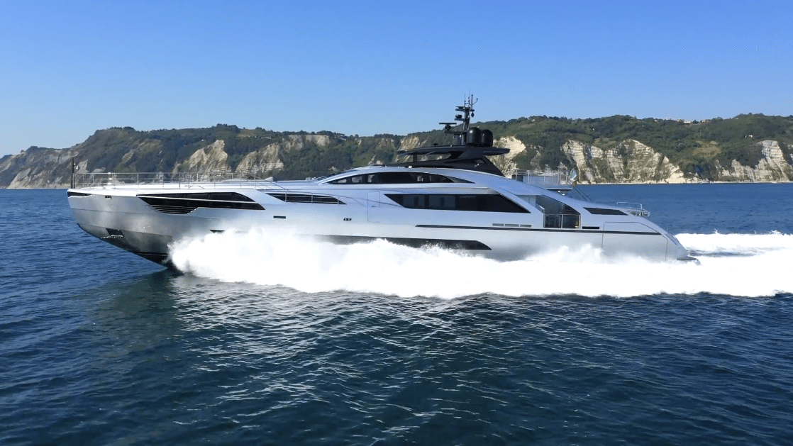 Pershing 140 v2 - SUPERYACHT TV
